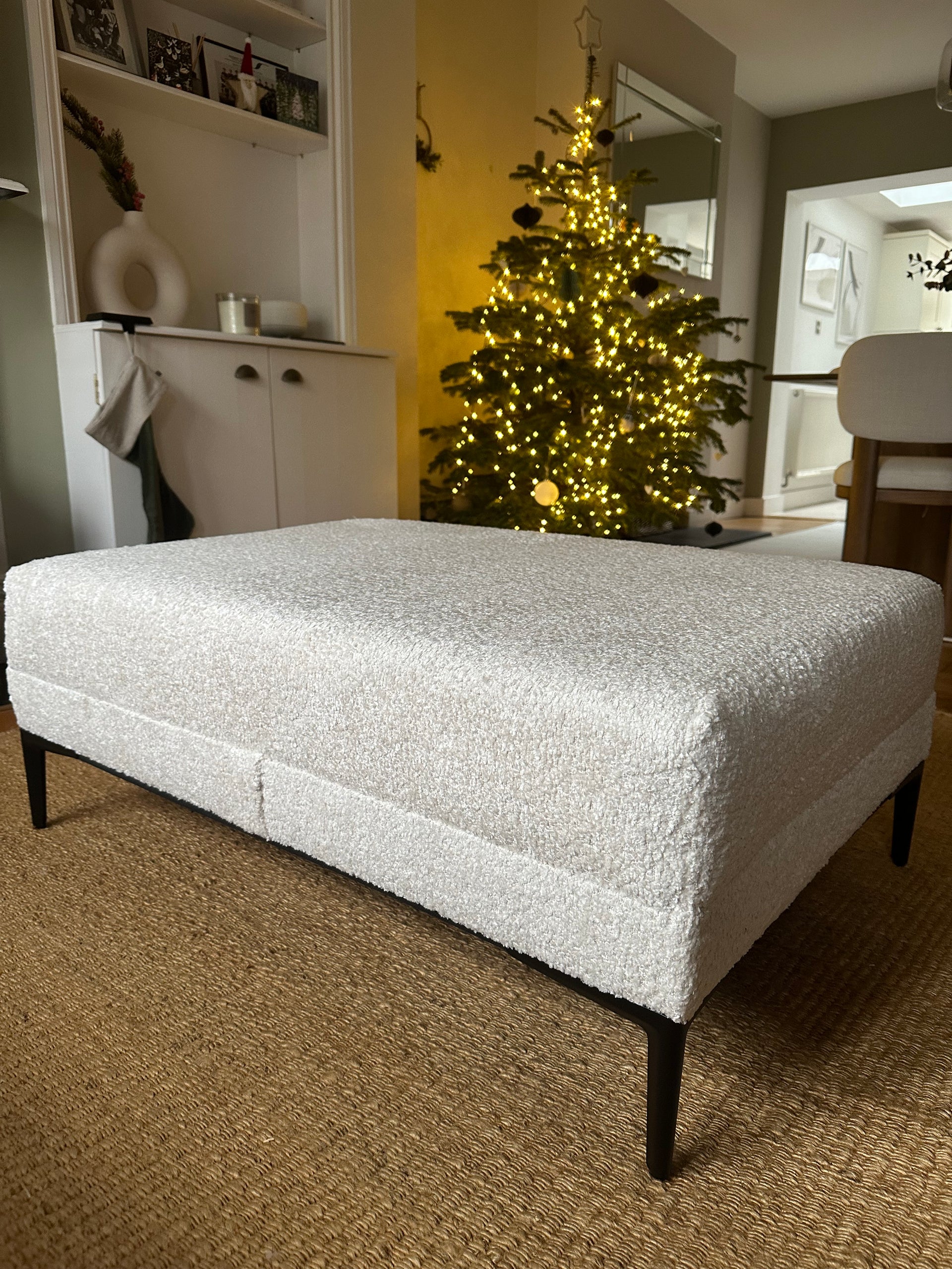 Eleanor Footstool UK | Comodo Living – Comodo Living